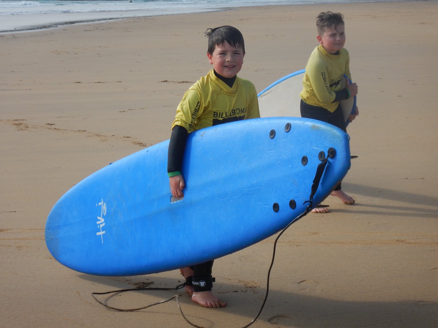 Beginner Surf Lesson In Pembrokeshire, Wales