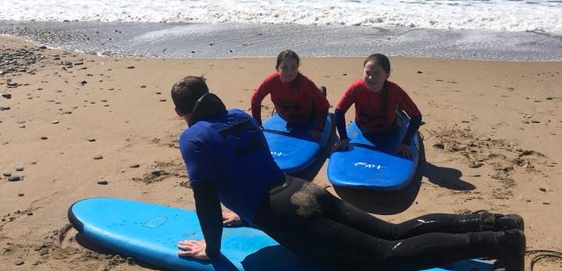 Beginner Surf Lesson In Pembrokeshire, Wales