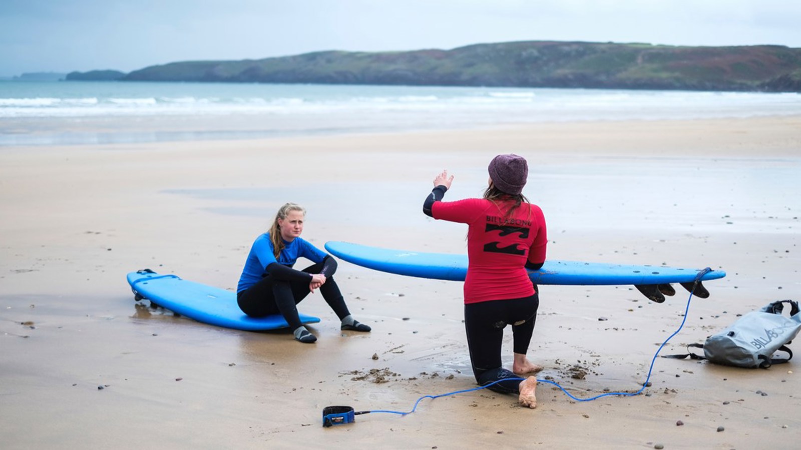 PEMBROKESHIRE SURF SCHOOL | OUTER REEF SURF CREW